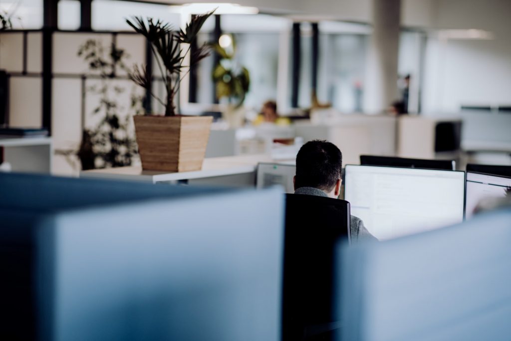 Open Space and Open Minds - Porsche Informatik