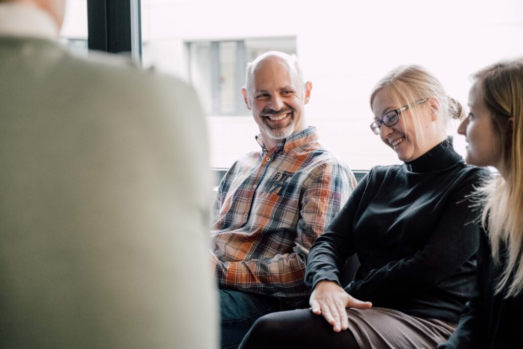 Startseite - Porsche Informatik - Wir digitalisieren den Automobilhandel.