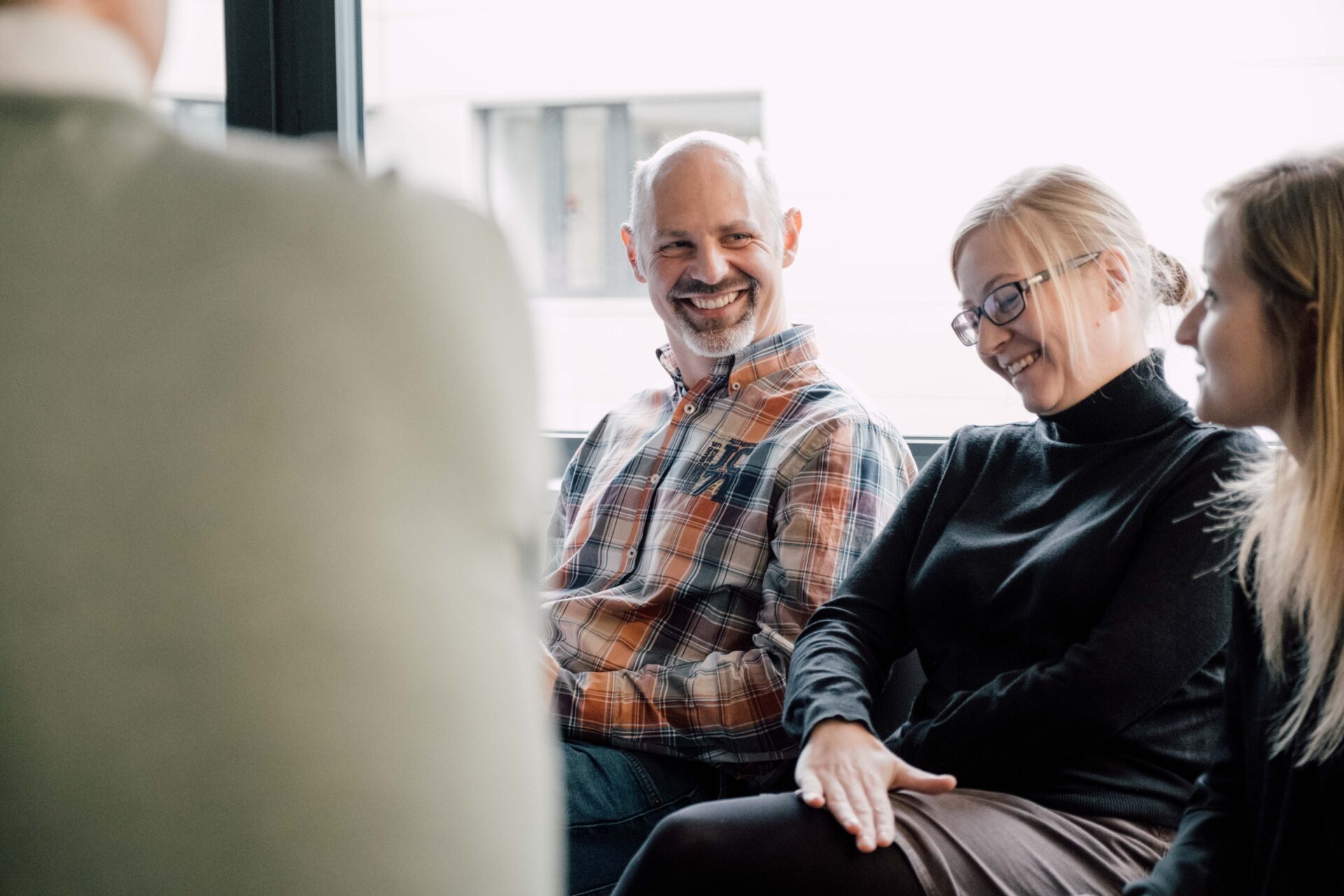 Startseite - Porsche Informatik - Wir digitalisieren den Automobilhandel.